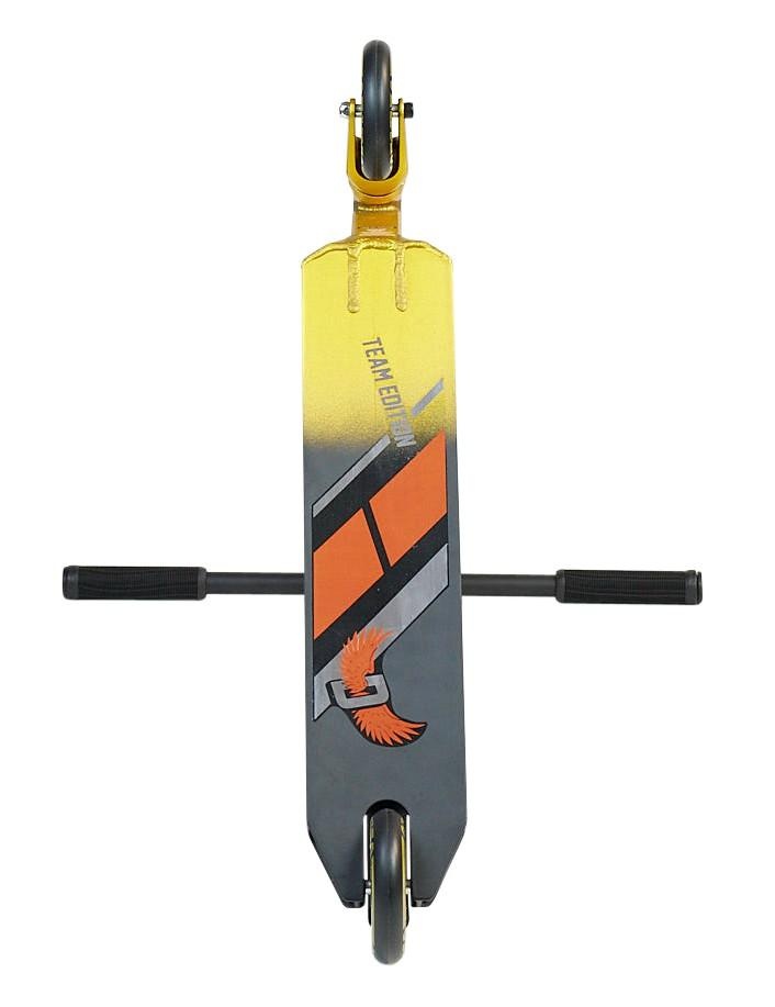 Freestyle koloběžka Dominator Team Edition Scooter Gold